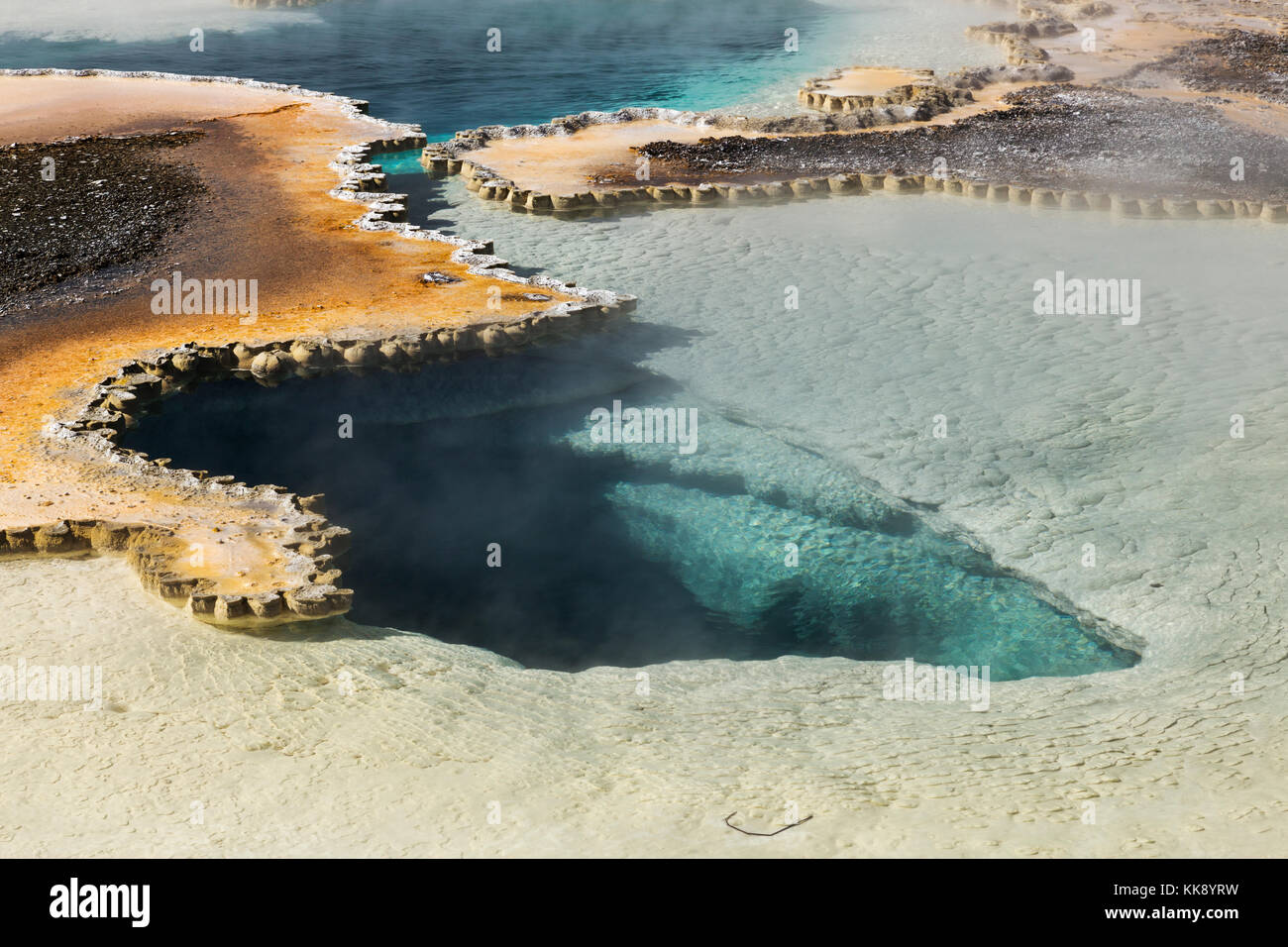 Doublet Pool Thermal Feature in the Upper Geyser Basin, Yellowstone ...