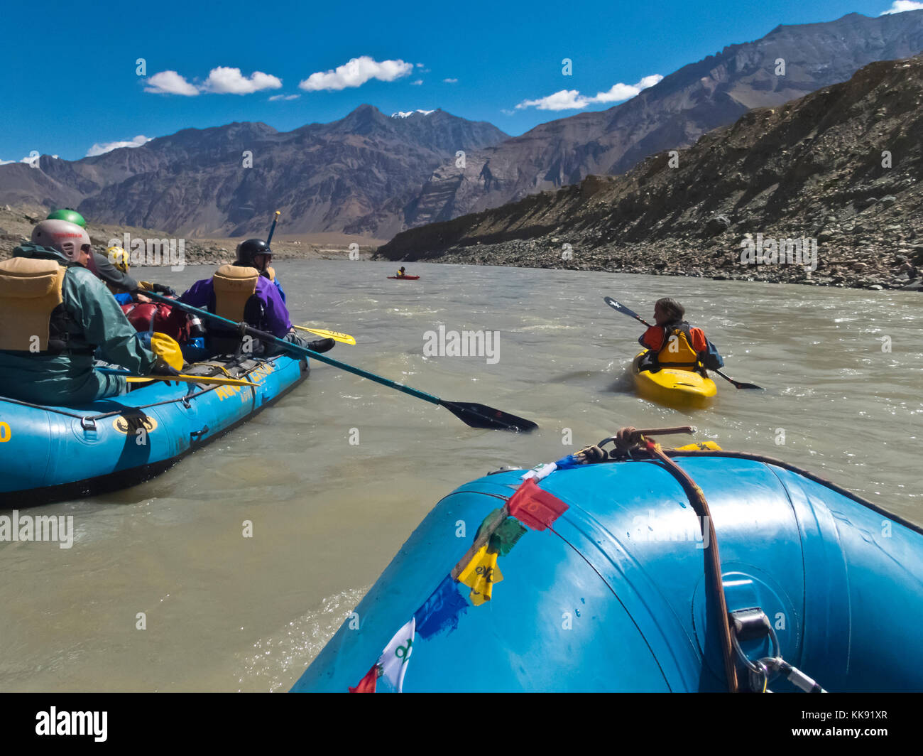 River rafting through the remote STOD RIVER VALLEY - ZANSKAR, LADAKH ...