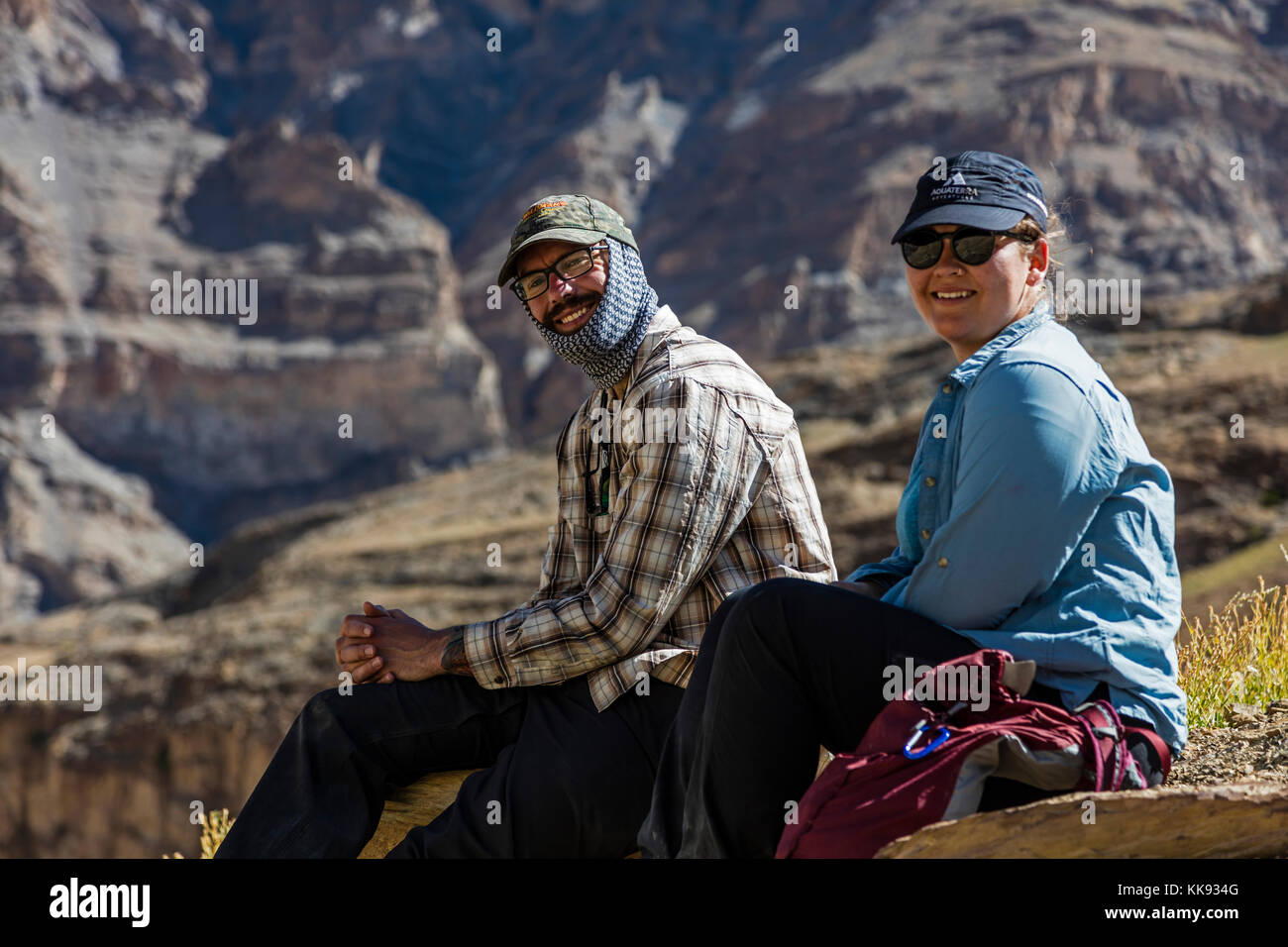 Glen Rice and Ariane LeClerq rest in the ZANSKAR RIVER GORGE below ...