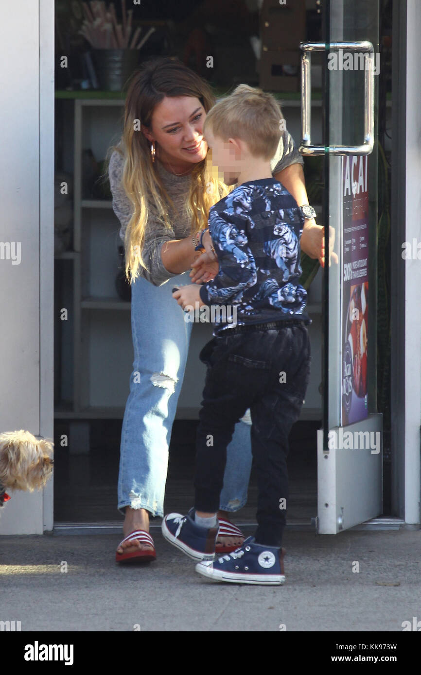 Hilary Duff, her boyfriend and son, Luca, spotted at Juice Place in the ...