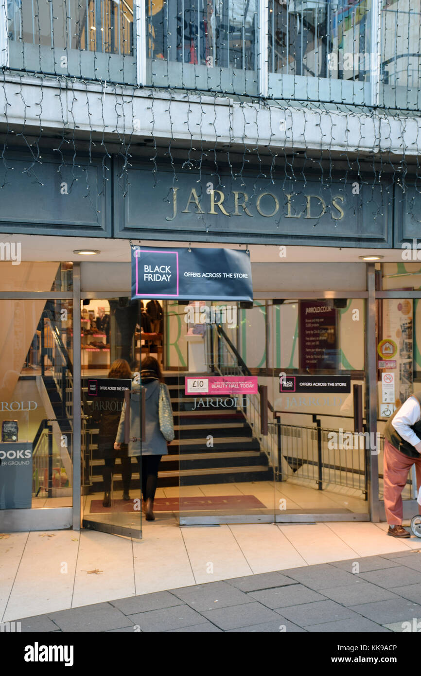 Jarrolds department store norwich hi-res stock photography and images ...