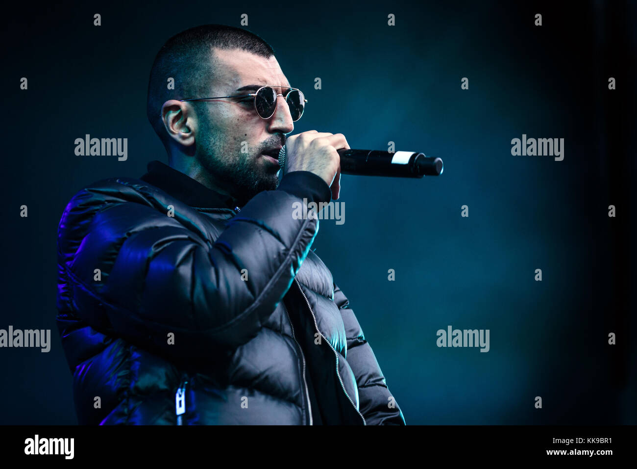 Rap Background Irani