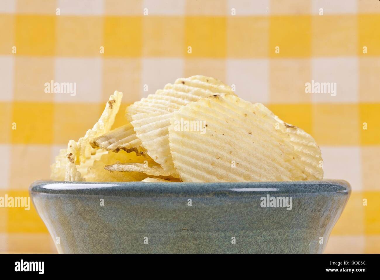 close up image of bowl of potato chips Stock Photo - Alamy