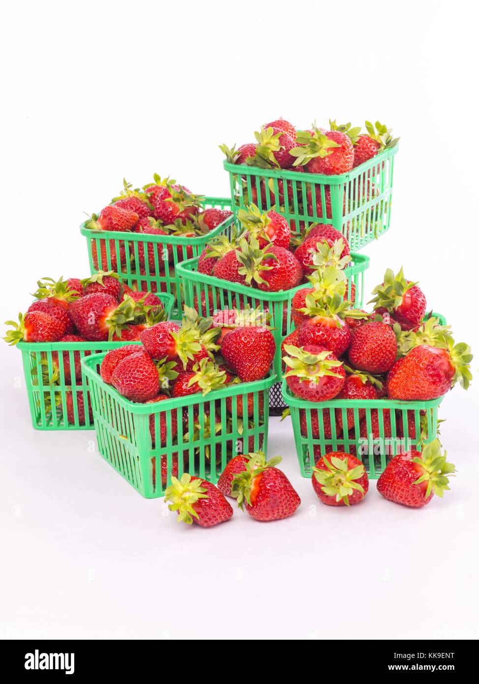 fresh whole individual strawberries Stock Photo - Alamy