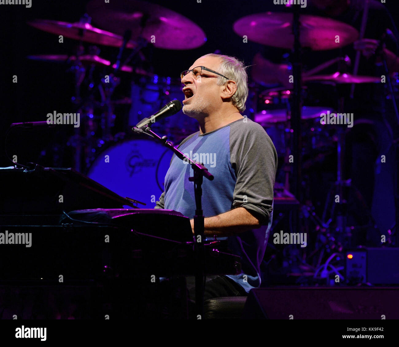 BETHEL, NY - JULY 09: Walter Becker and Donald Fagen of Steely Dan ...