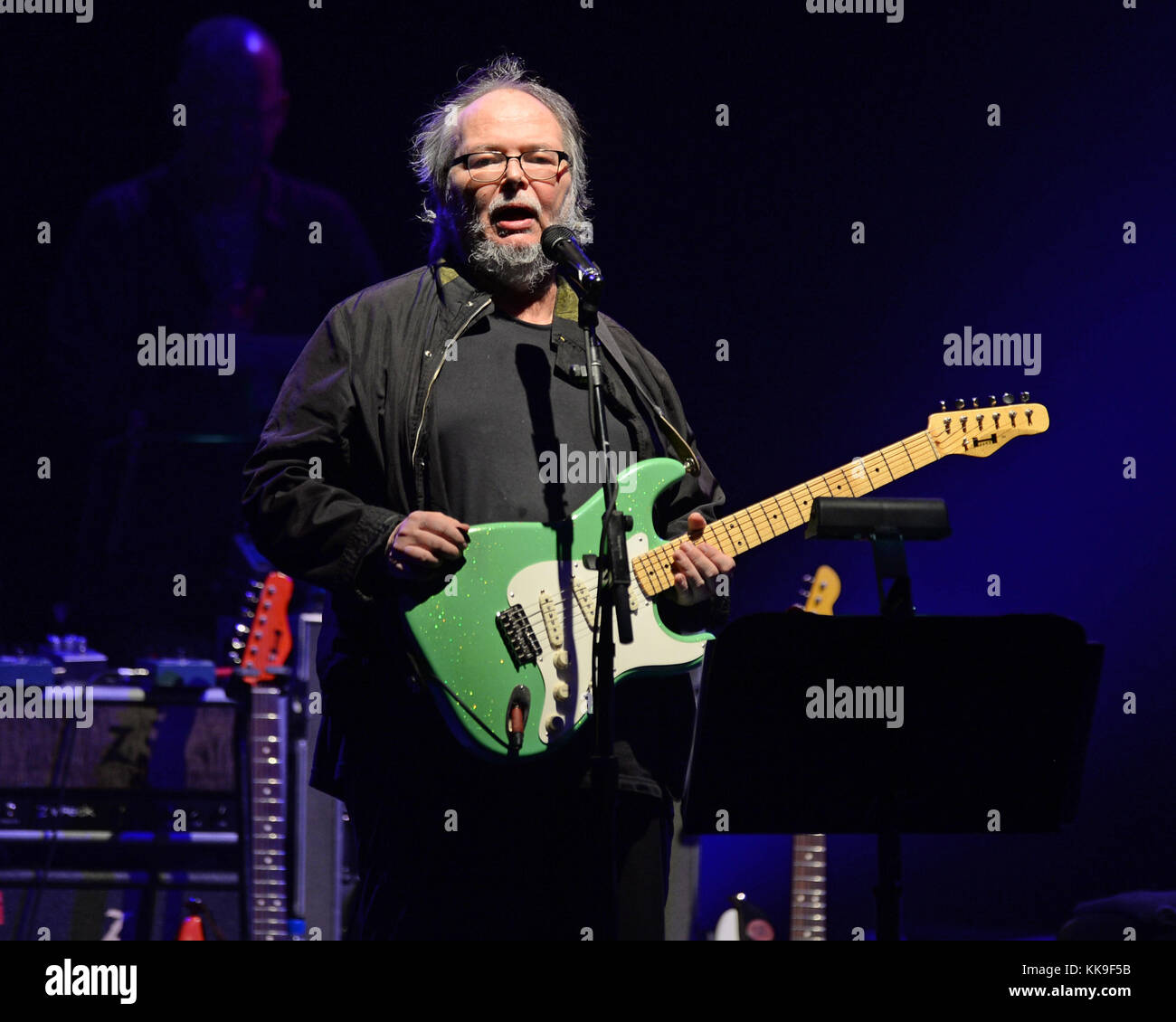 BETHEL, NY - JULY 09: Walter Becker and Donald Fagen of Steely Dan ...