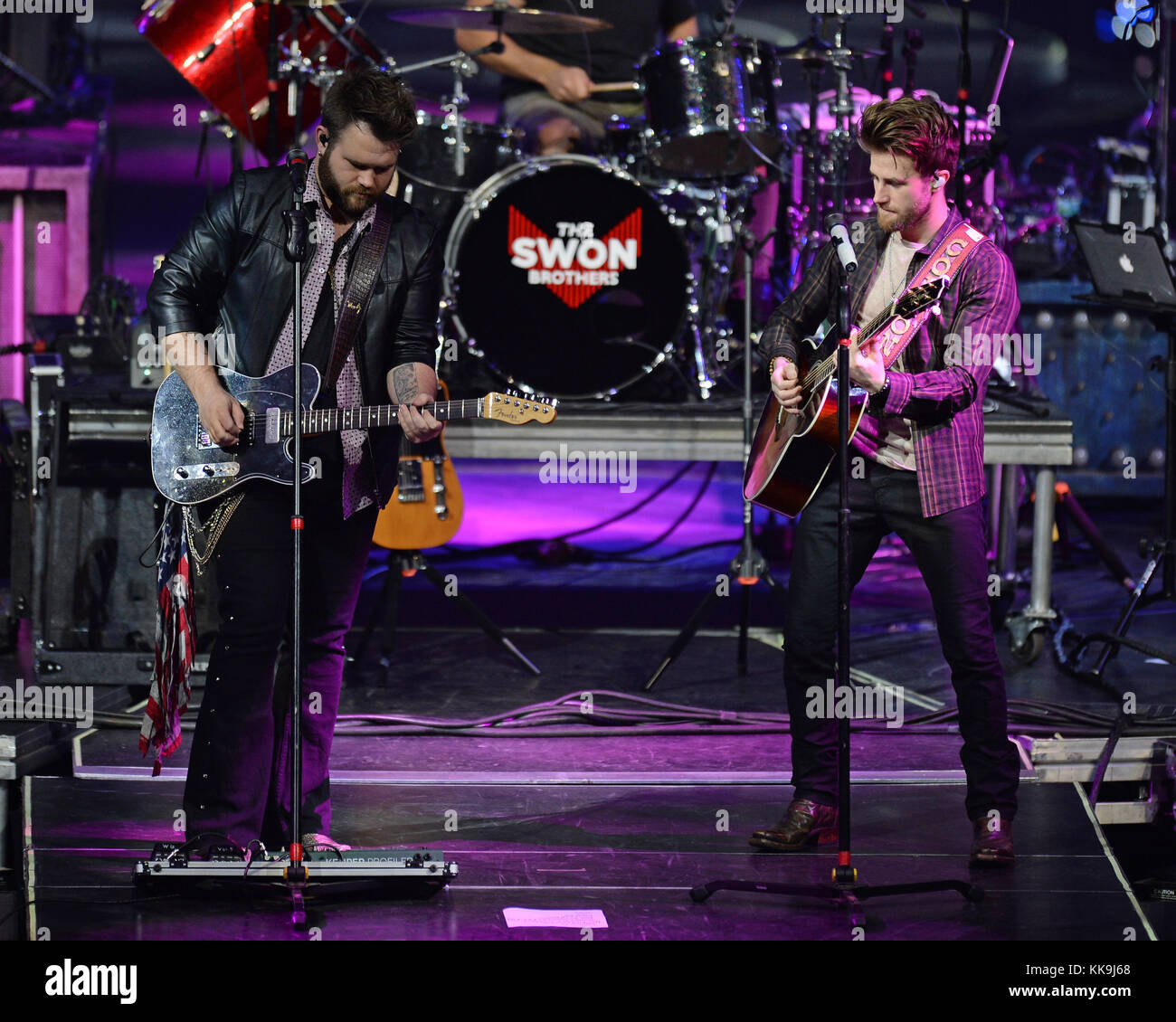 Colton swon and zach swon hi-res stock photography and images - Alamy