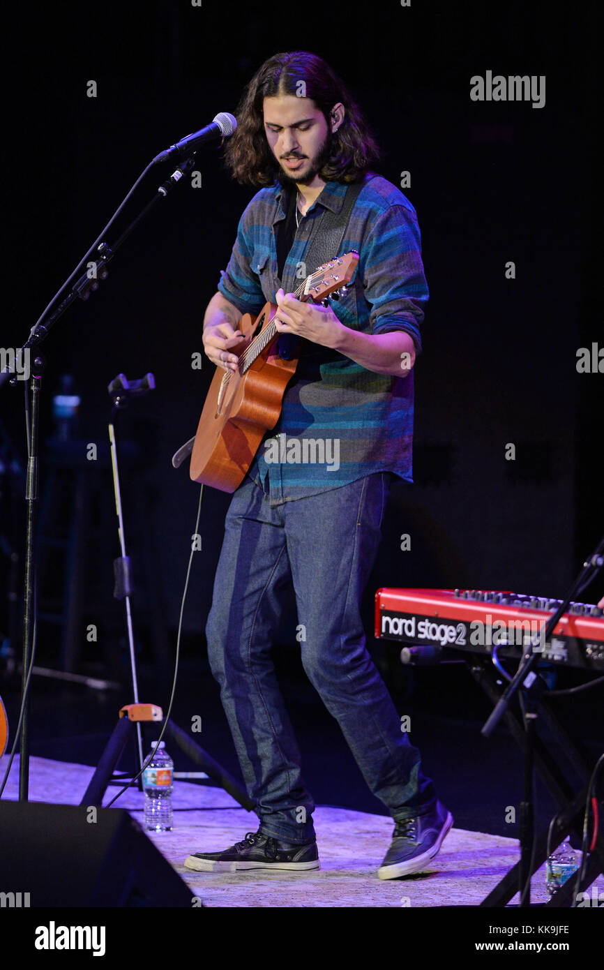 Peter Frampton Julian Frampton