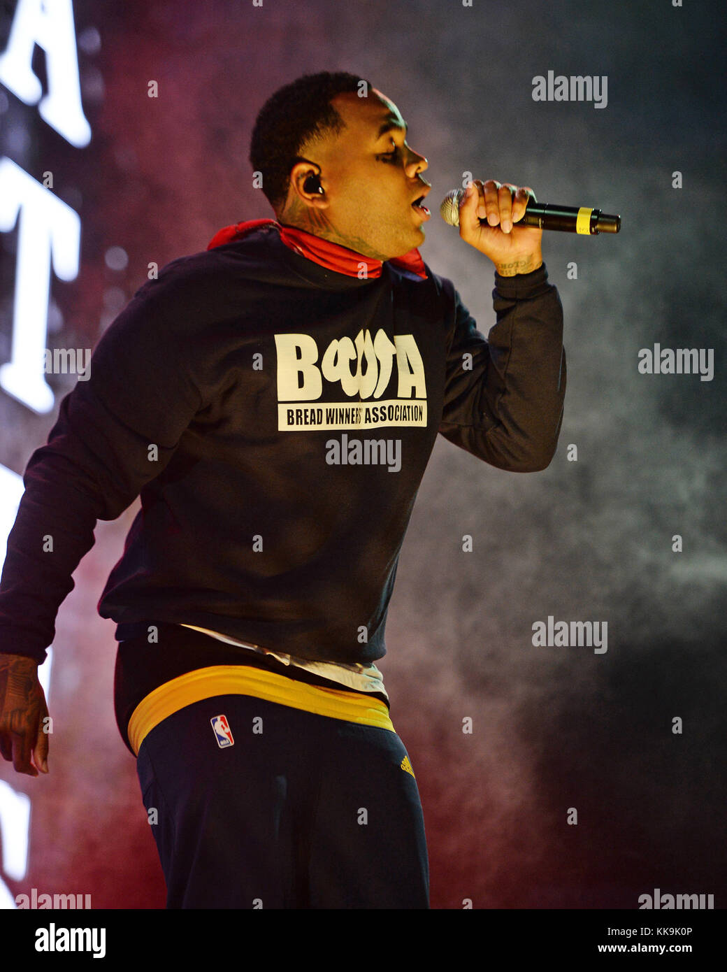 WEST PALM BEACH, FL - JULY 20: Jhene Aiko performs during opening night ...