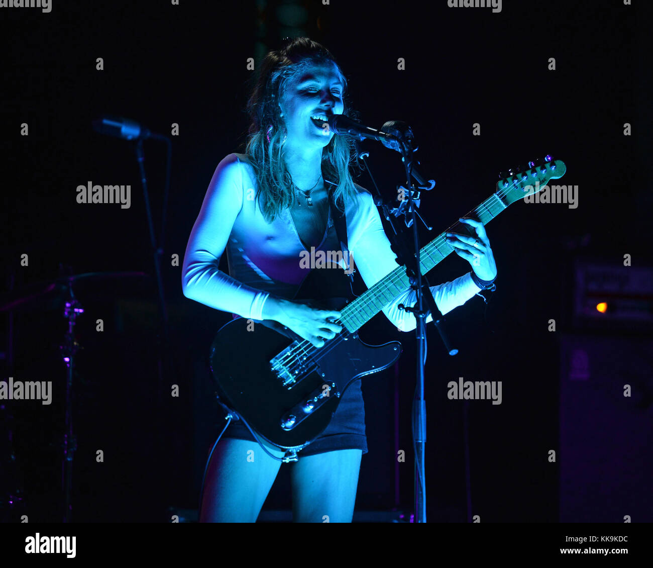 MIAMI, FL - MAY 11: Ellie Rowsell of Wolf Alice performs at Bayfront ...