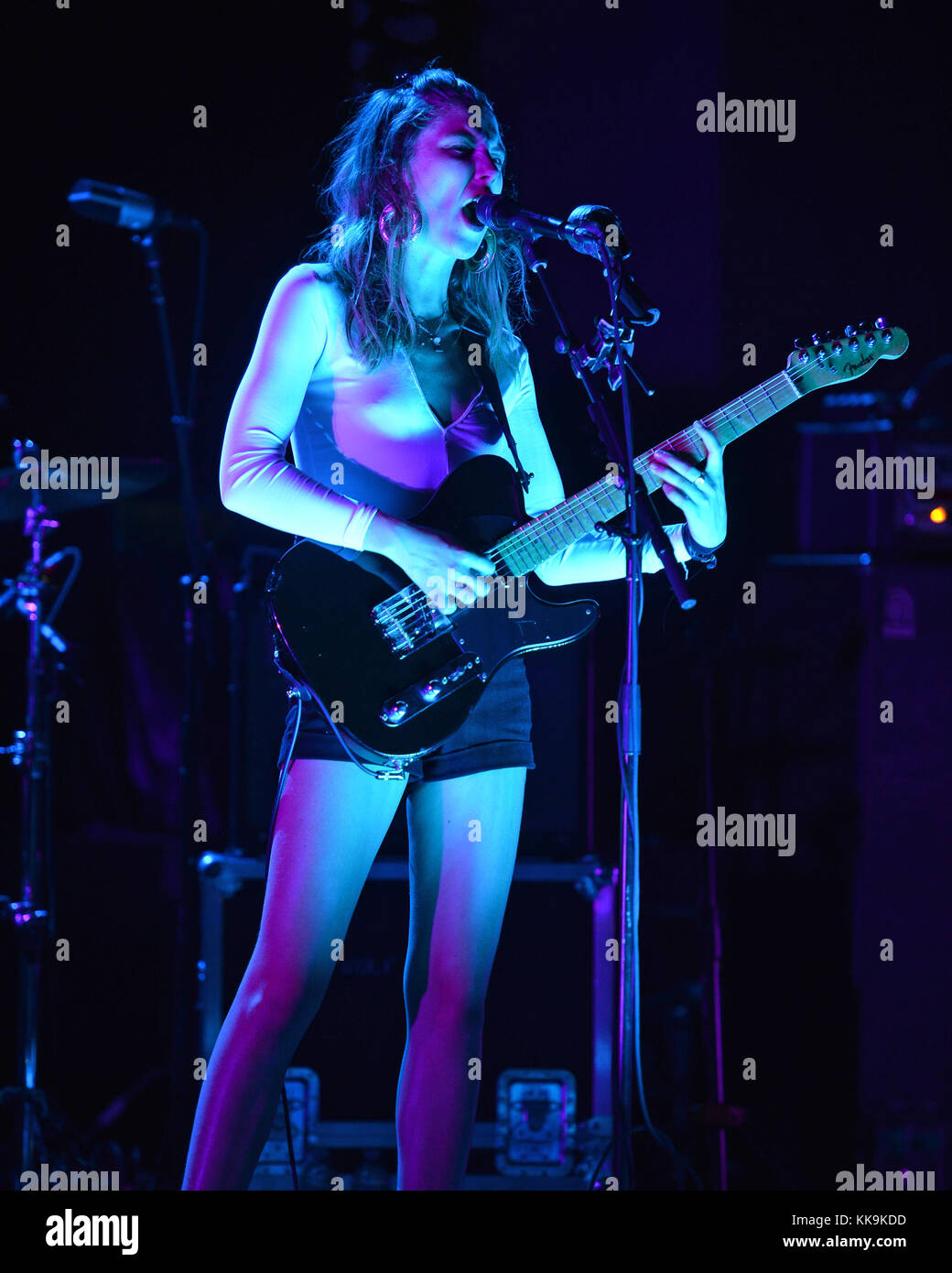 MIAMI, FL - MAY 11: Ellie Rowsell of Wolf Alice performs at Bayfront ...
