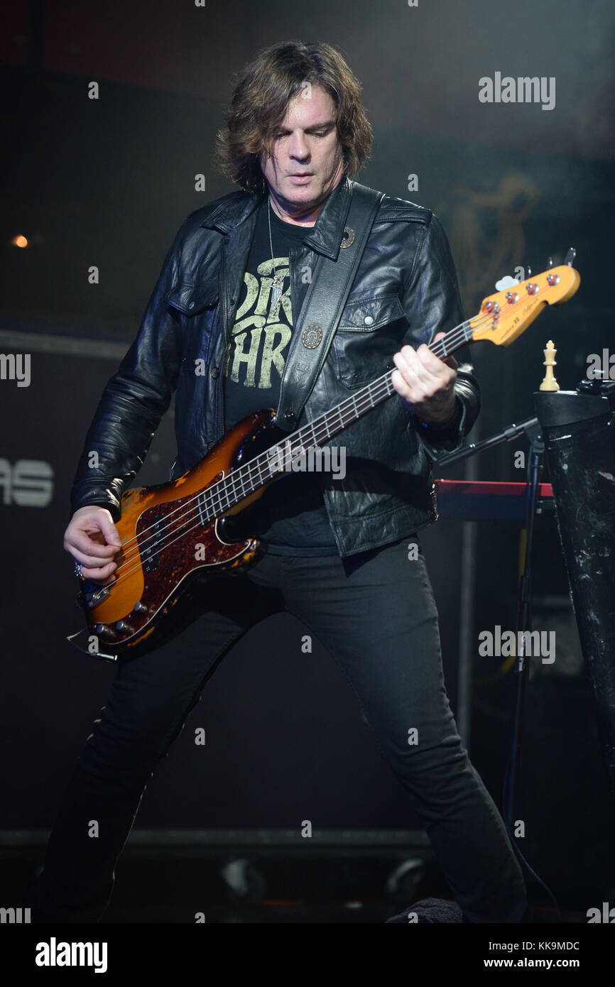FORT LAUDERDALE, FL - FEBRUARY 02: John Leven of Europe performs at ...