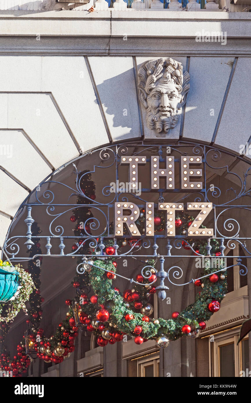 London, City of Westminster The Ritz Hotel in Piccadilly decorated for ...
