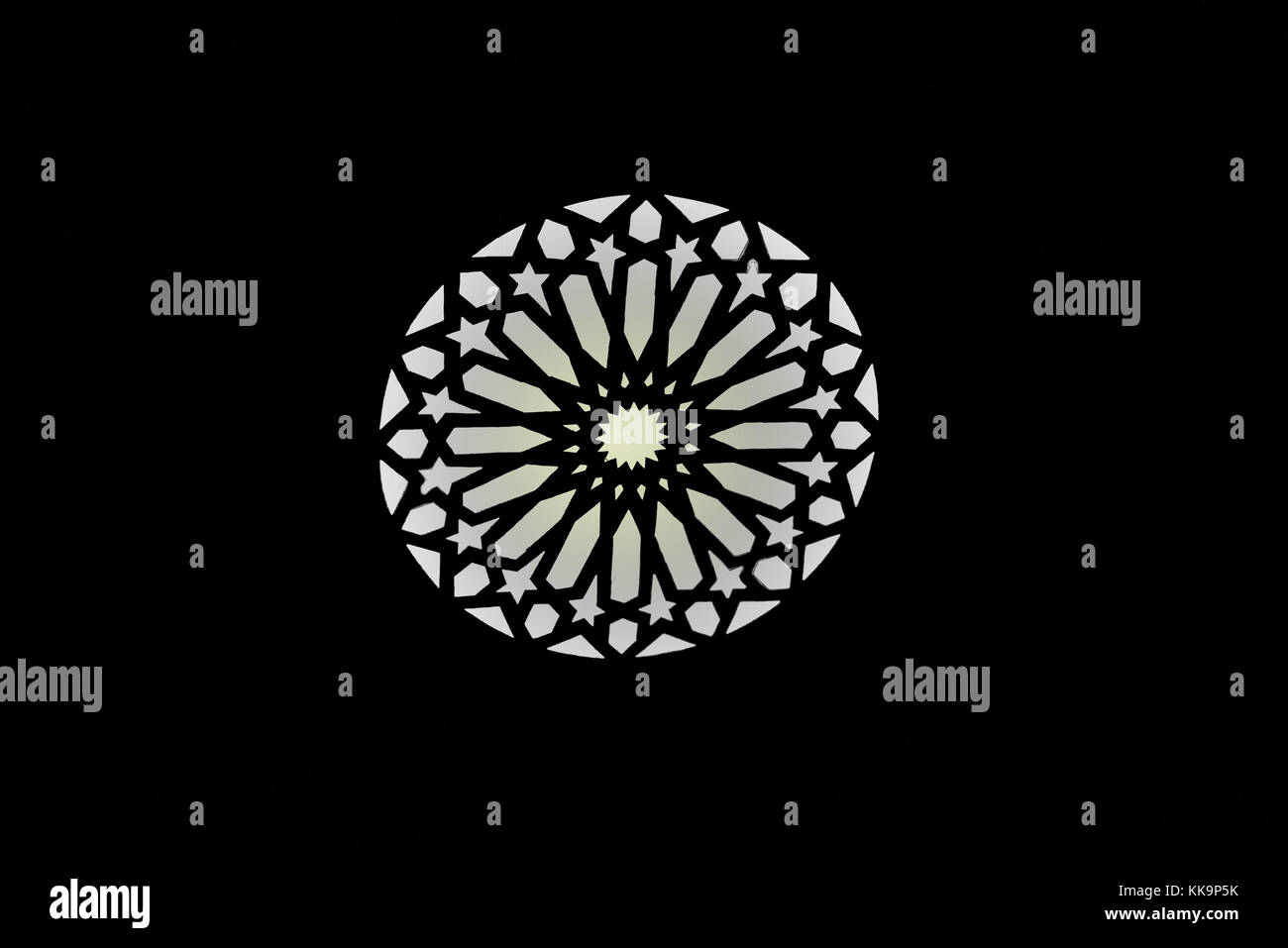 Traditional islamic window shapes hi-res stock photography and images ...