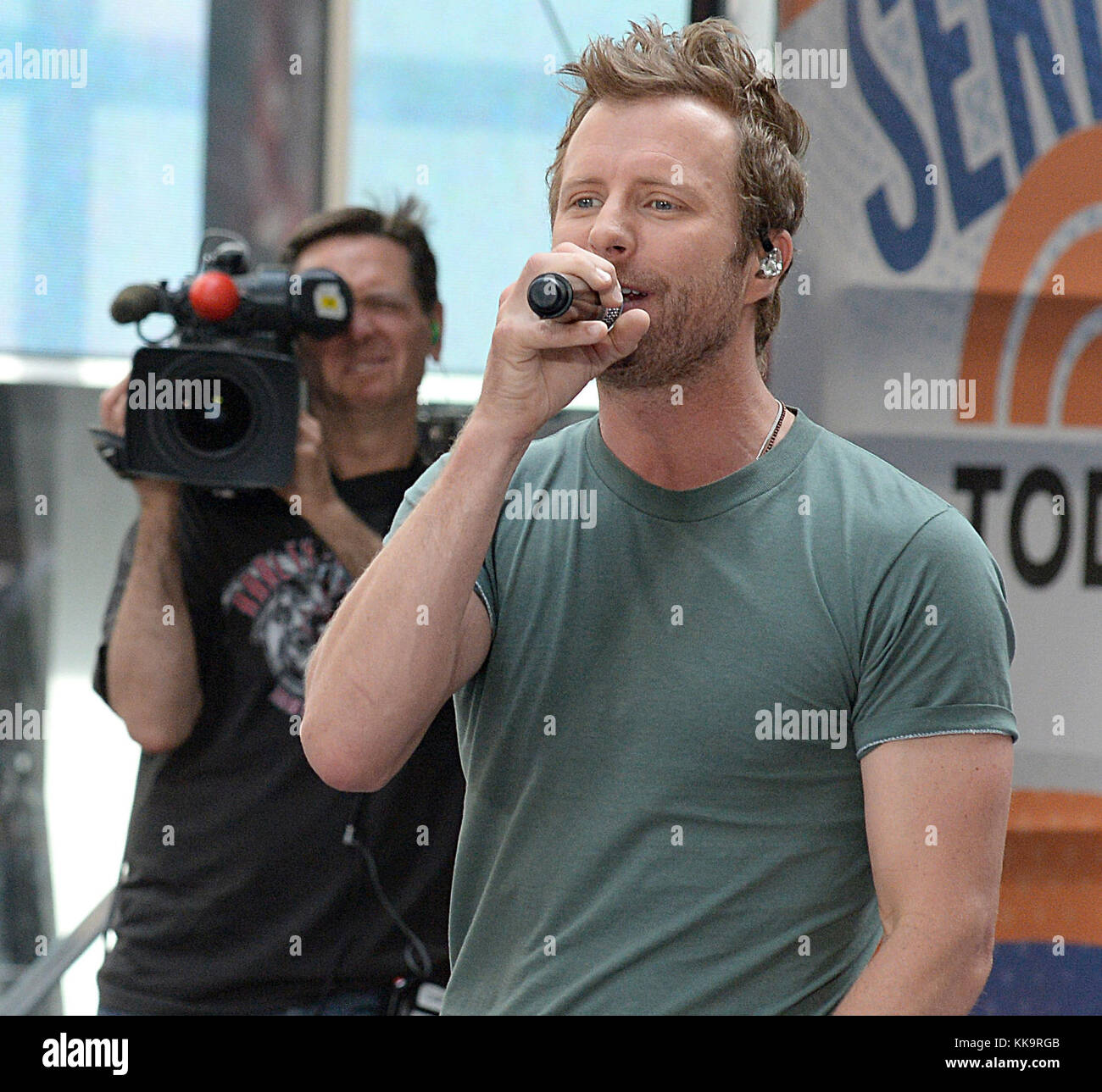 NEW YORK, NY - MAY 27: Singer Dierks Bentley performs at Dierks Bentley ...