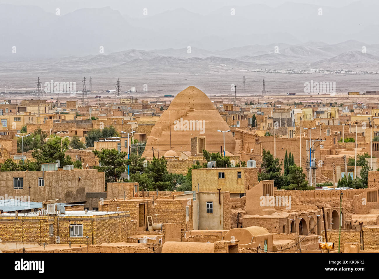 Meybod city aerial Iran Stock Photo - Alamy