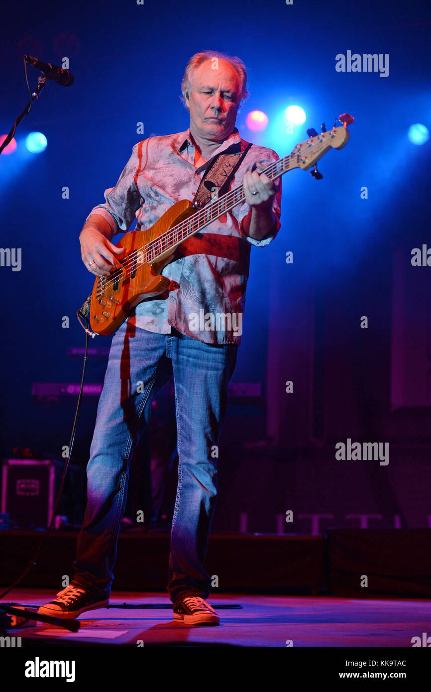 FORT LAUDERDALE, FL - JANUARY 08: Wayne Nelson of The Little River Band ...