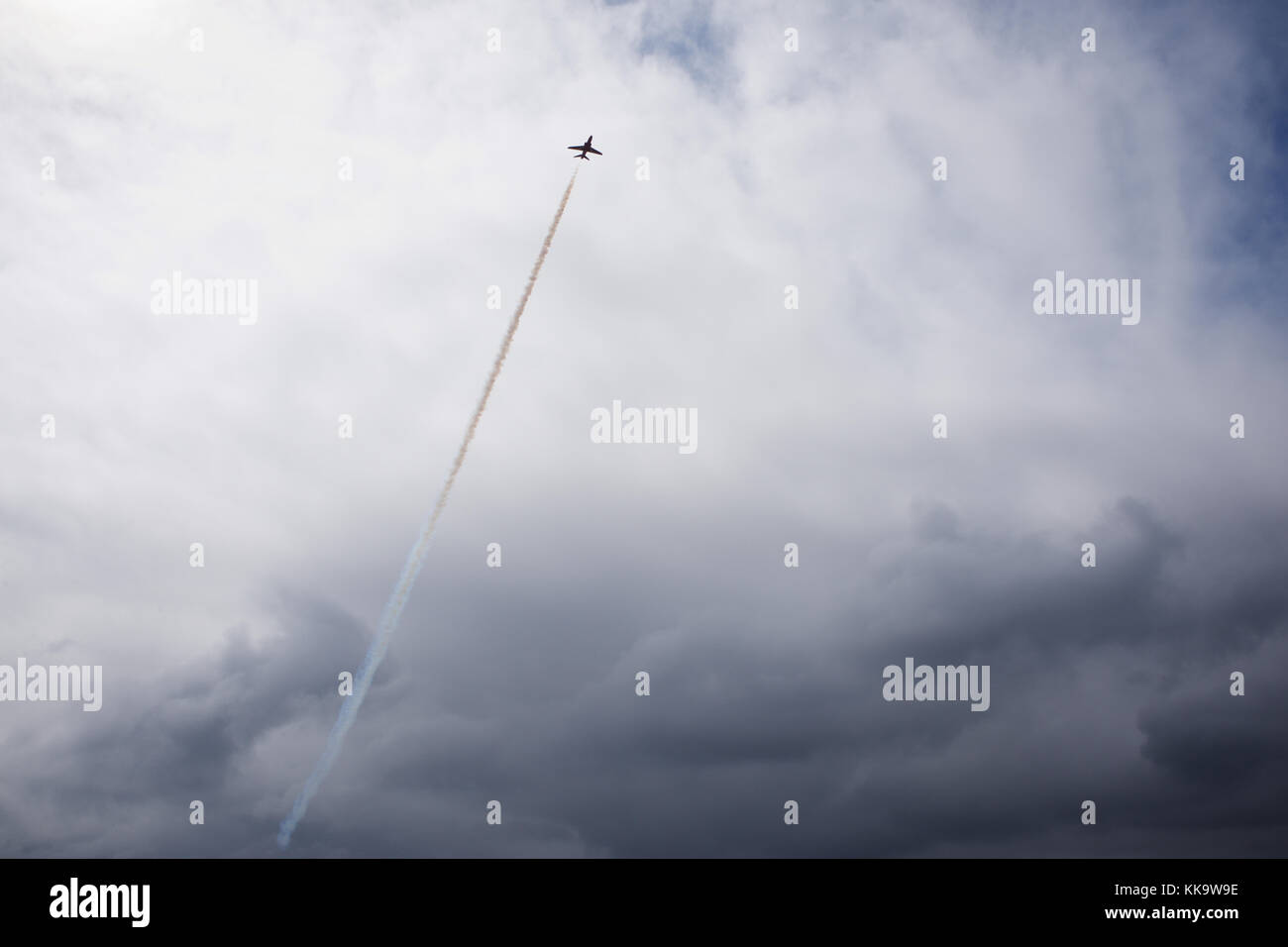 Red arrow jet hi-res stock photography and images - Alamy