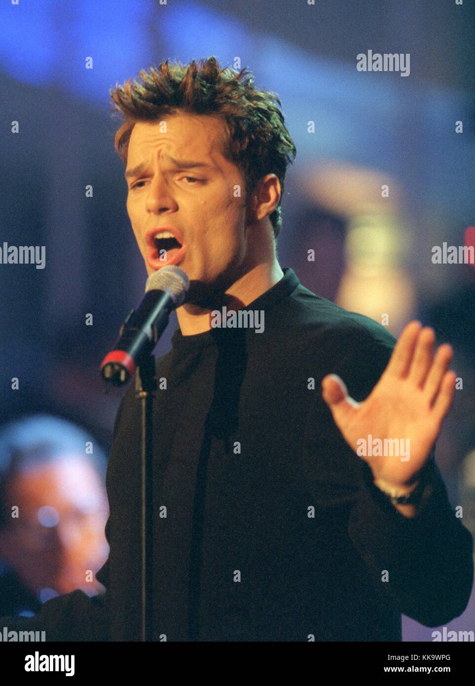 Ricky martin 1999 hi-res stock photography and images - Alamy