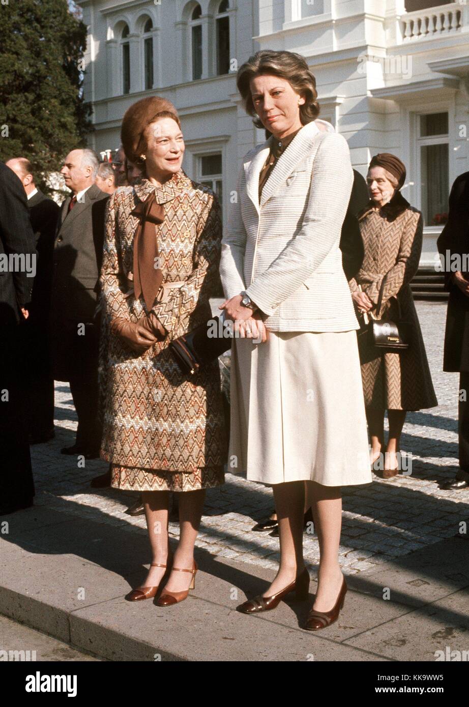 The wife of Federal president, Mildred Scheel, on the right, alongside ...
