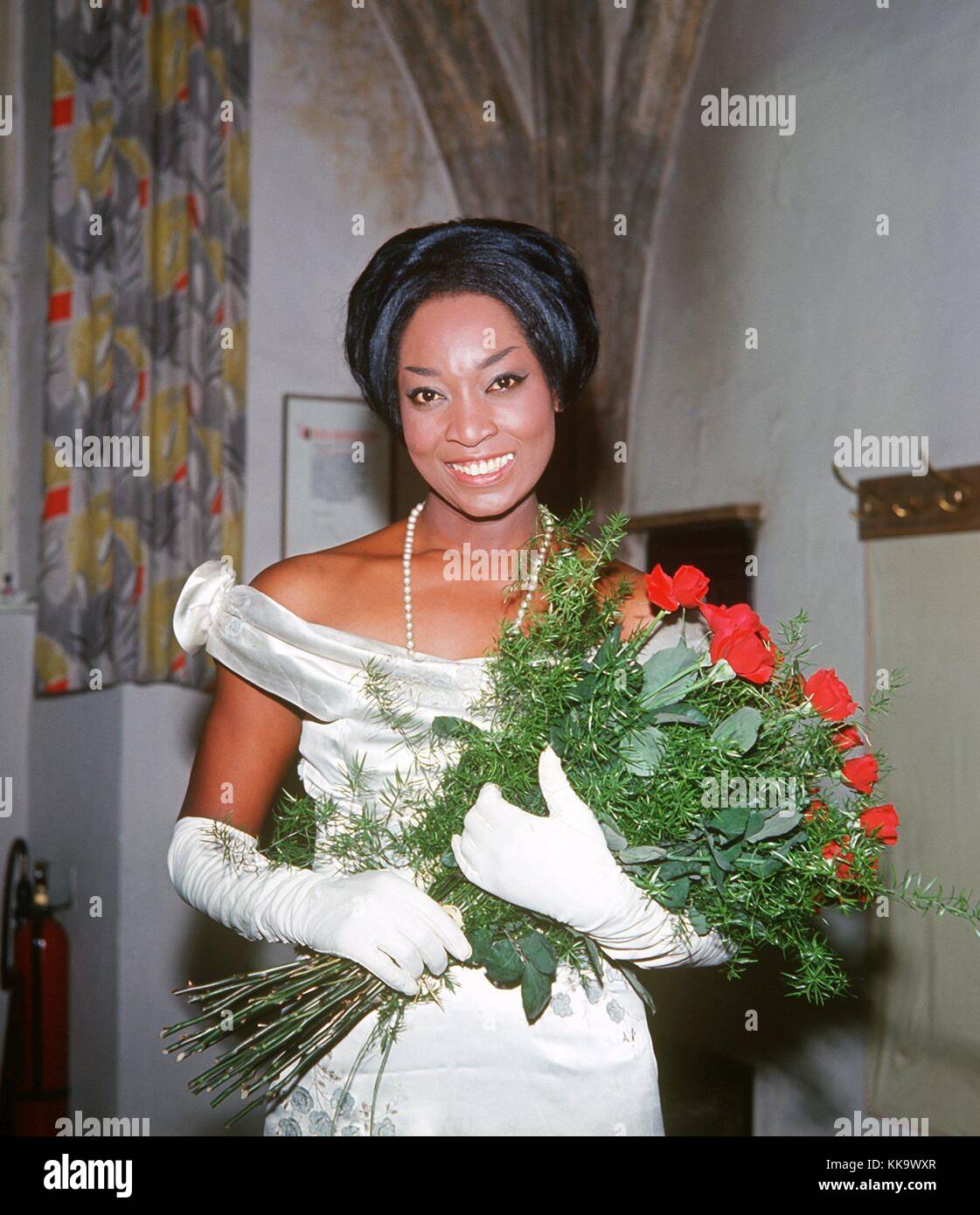 The American opera singer Gloria Davy on the occasion of a concert in ...
