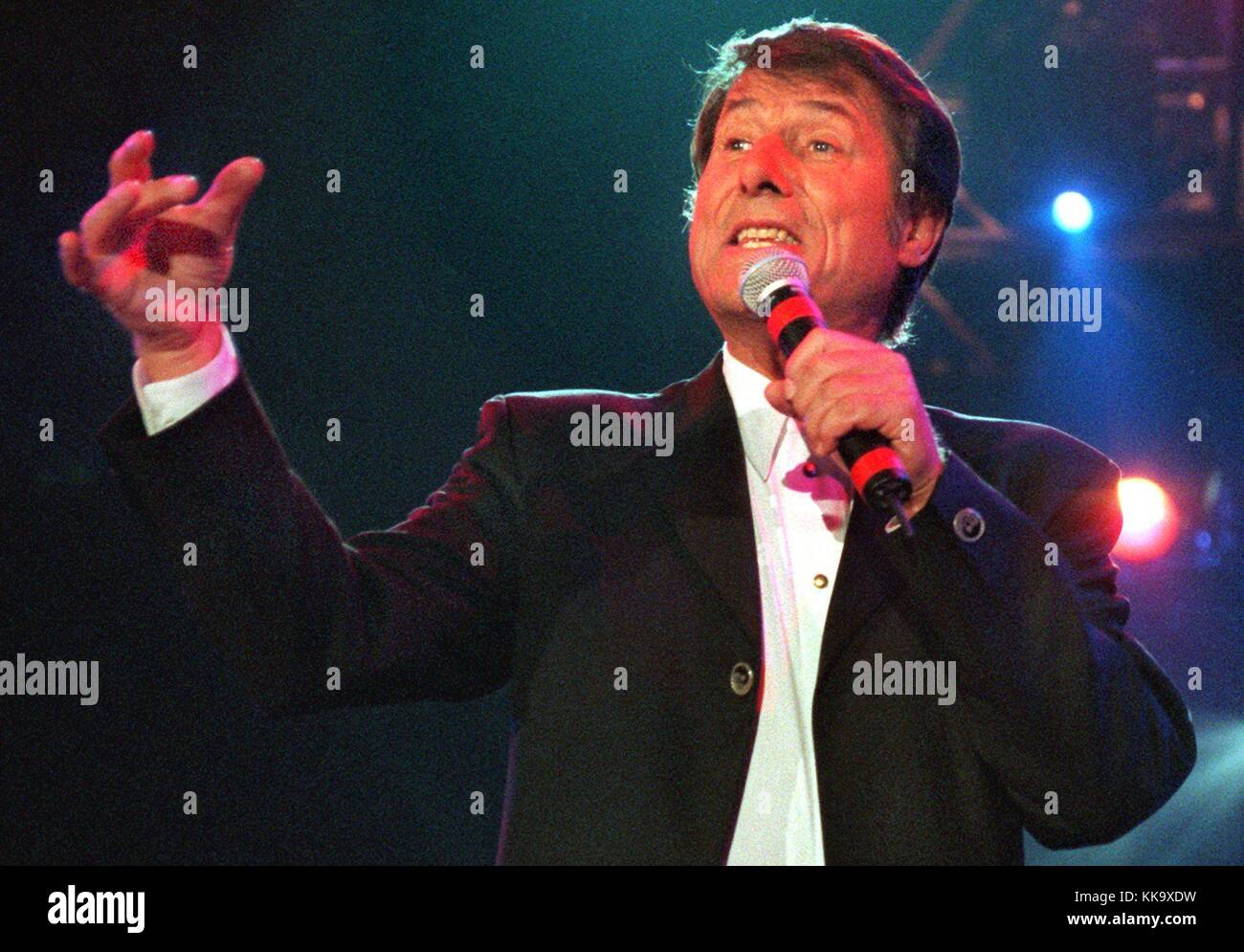 Singer Udo Jürgens performs on stage at the 11th RSH Gold Award ...