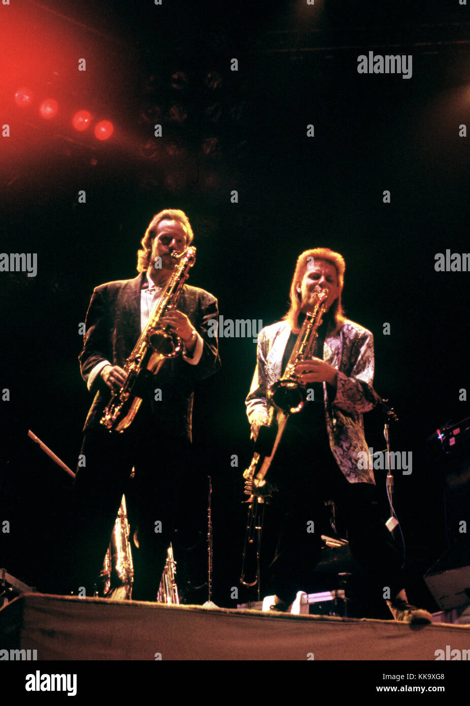 The saxophonists John A. Halliwell, on the left, and Scott Page on ...