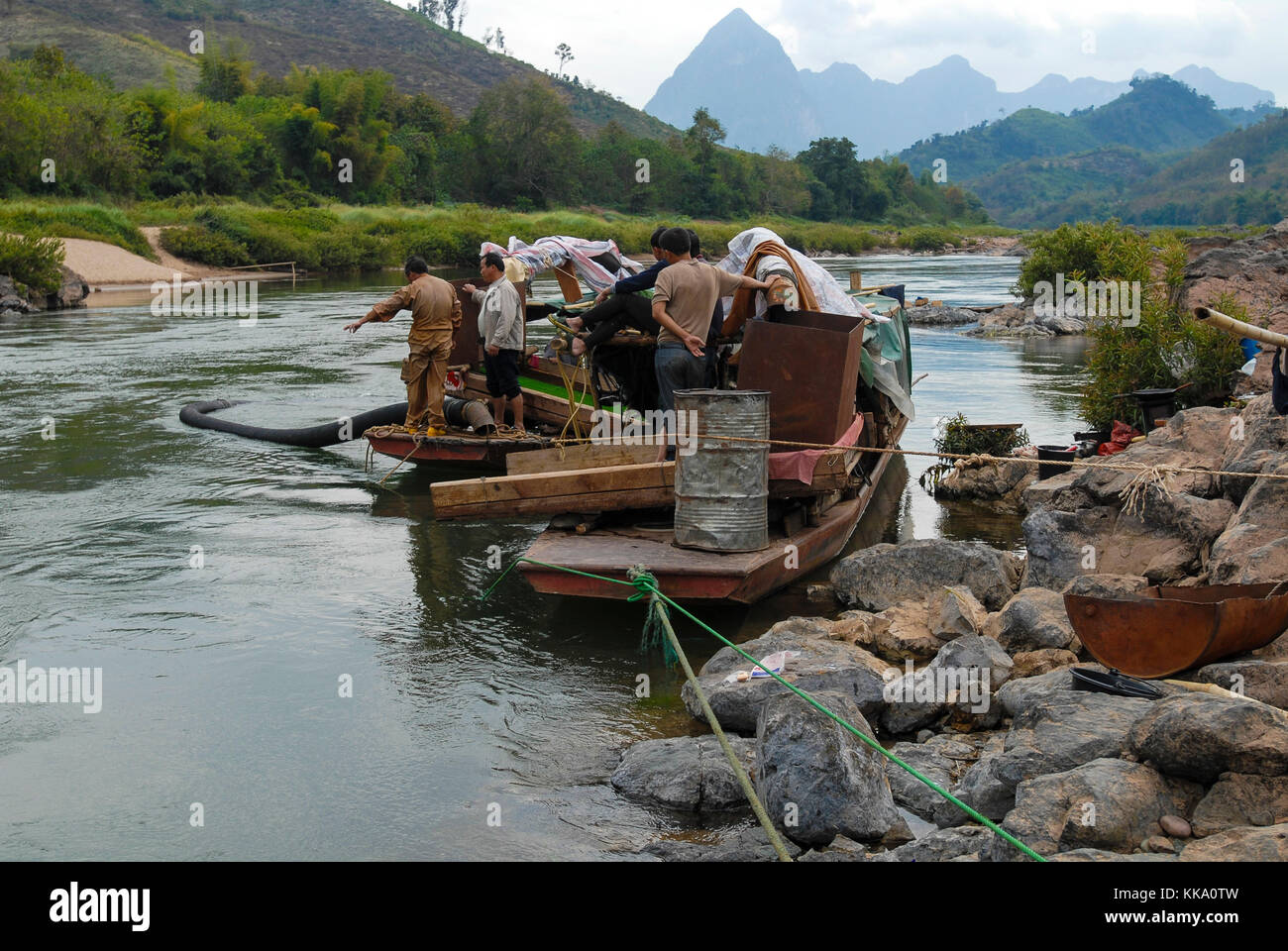 LAOS, Nam Ou river, chinese enterprise searching for gold, Nam Ou , is ...