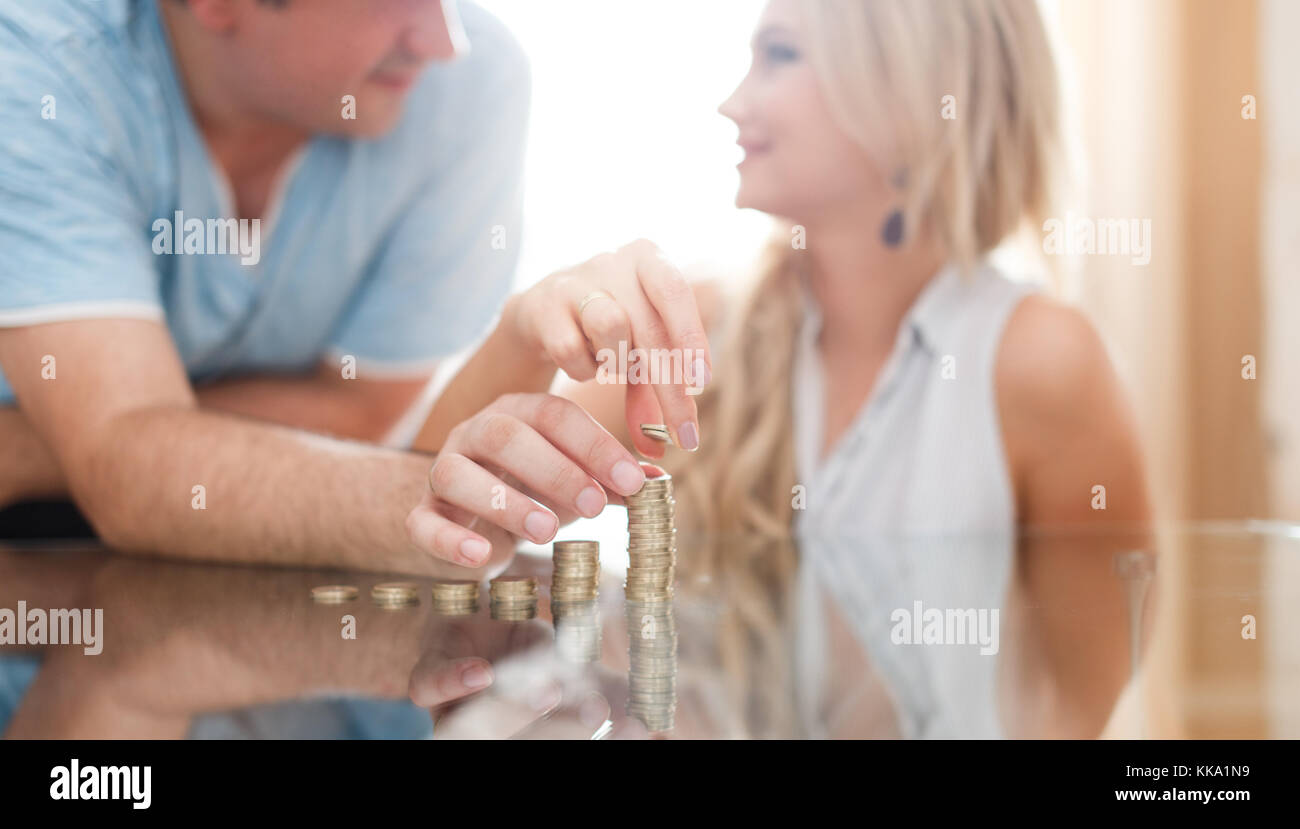 Wife husband money hi-res stock photography and images - Alamy