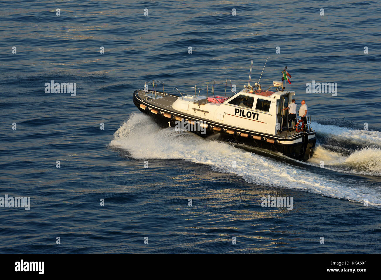 Pilot cutter hi-res stock photography and images - Alamy