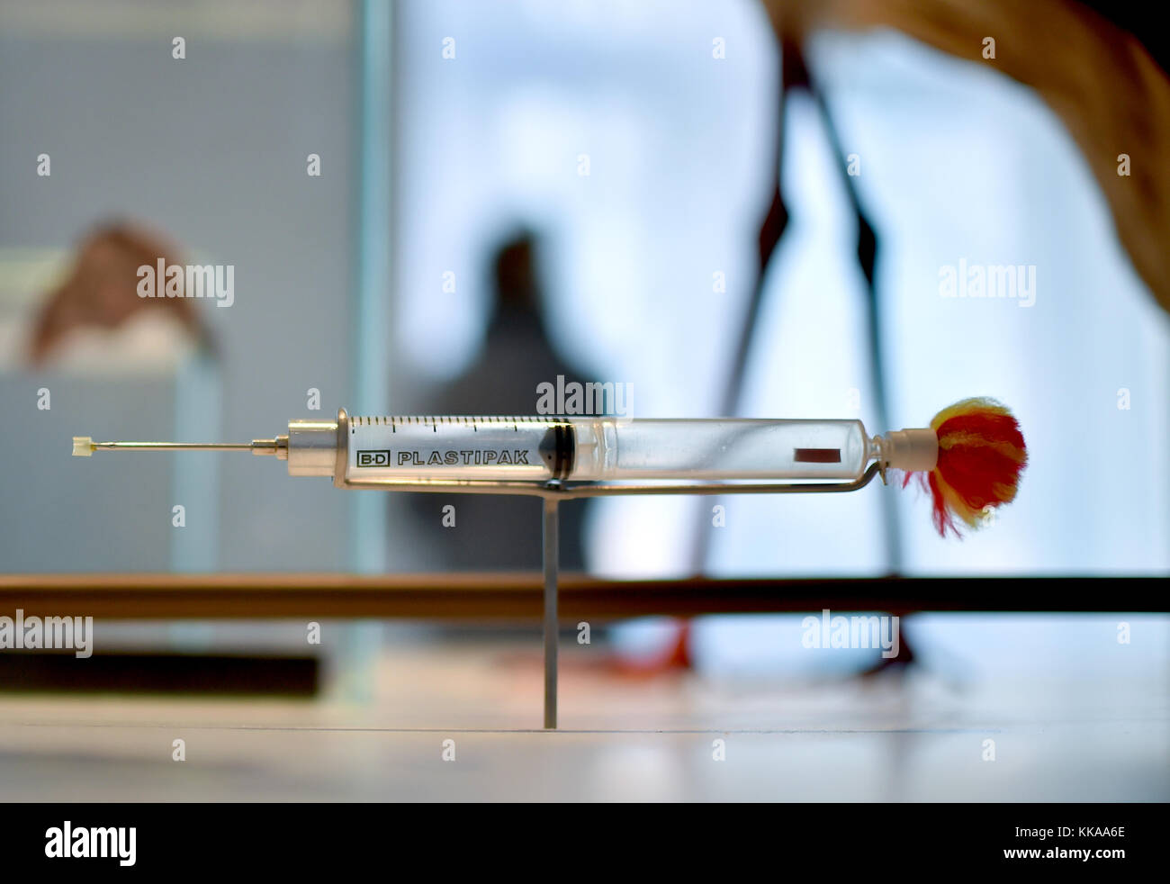 Berlin, Germany. 29th Nov, 2017. An injection, which was used to drug ...