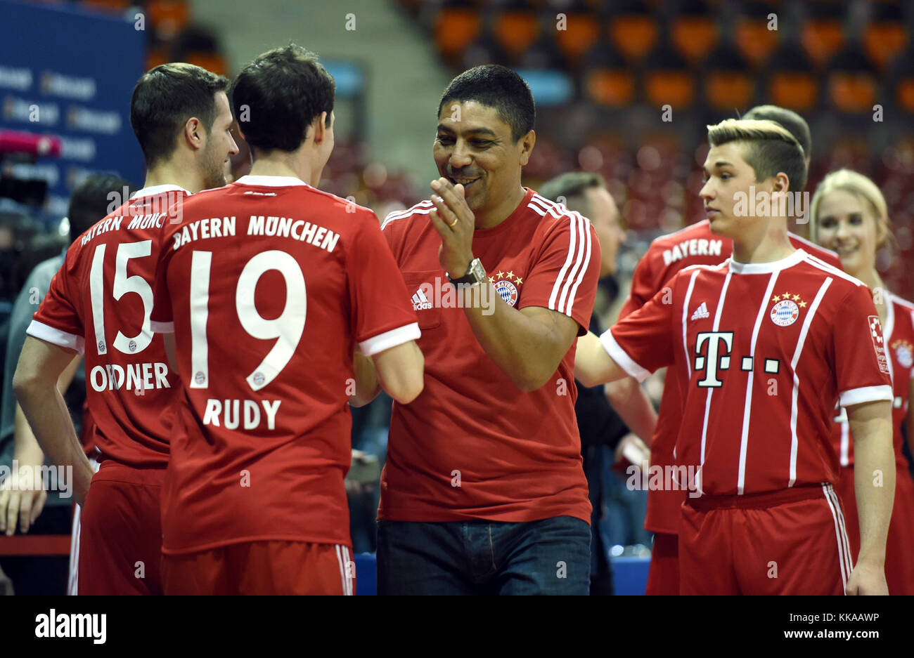 Munich, Germany. 29th Nov, 2017. Former professional soccer player ...