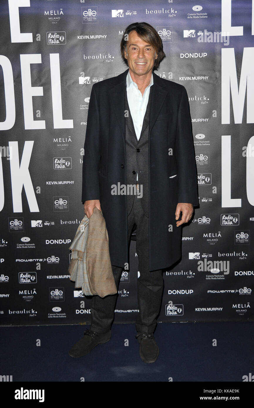 Milan, Italy. 29th Nov, 2017. Milan, 34th World Final Model Look 2017 ...