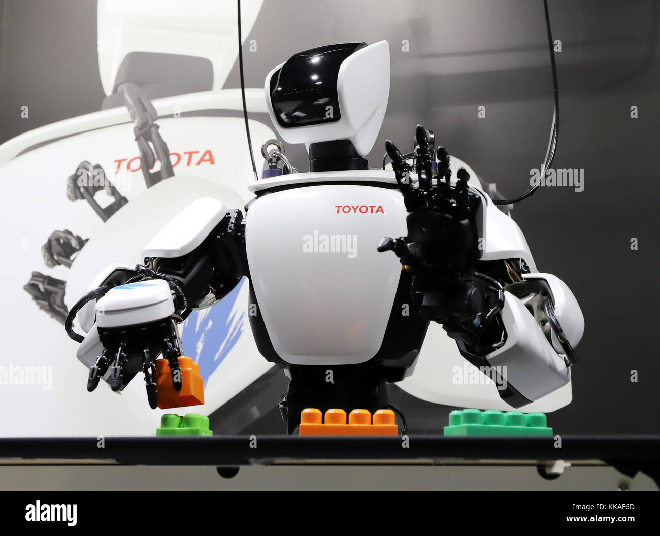 Tokyo, Japan. 29th Nov, 2017. Japan's automobile giant Toyota Motor ...