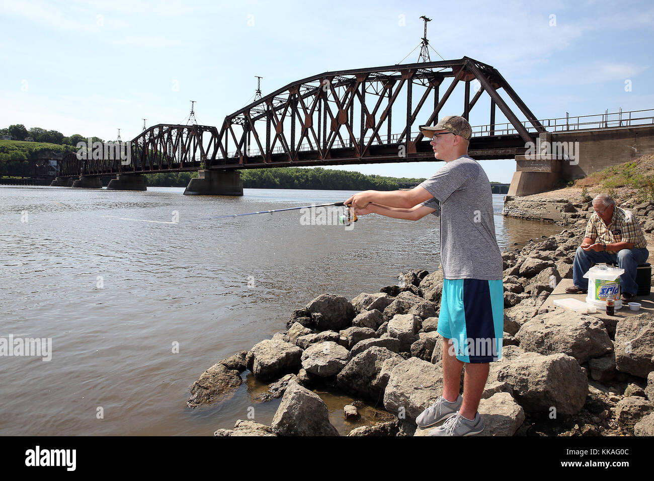 Dubuque rail bridge hi-res stock photography and images - Alamy