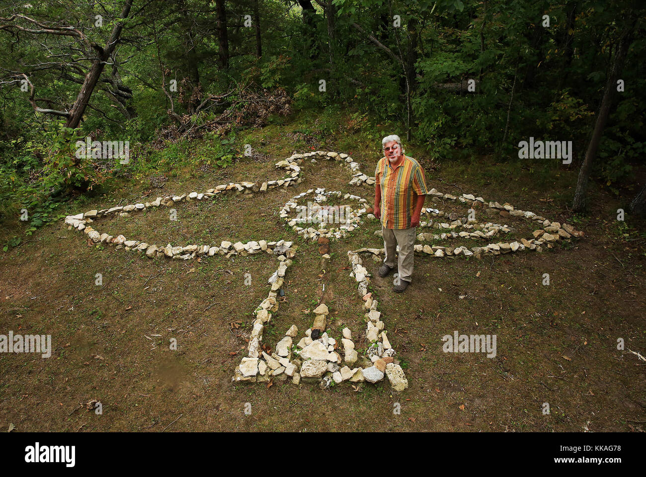 Harpers Ferry, Iowa, USA. 29th Aug, 2017. Jon Stravers poses next to ...