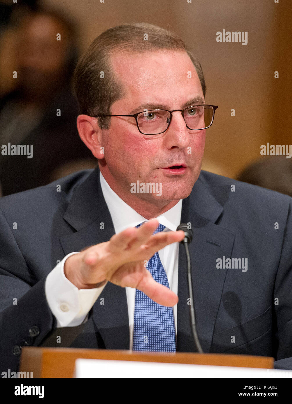Alex m azar hi-res stock photography and images - Alamy