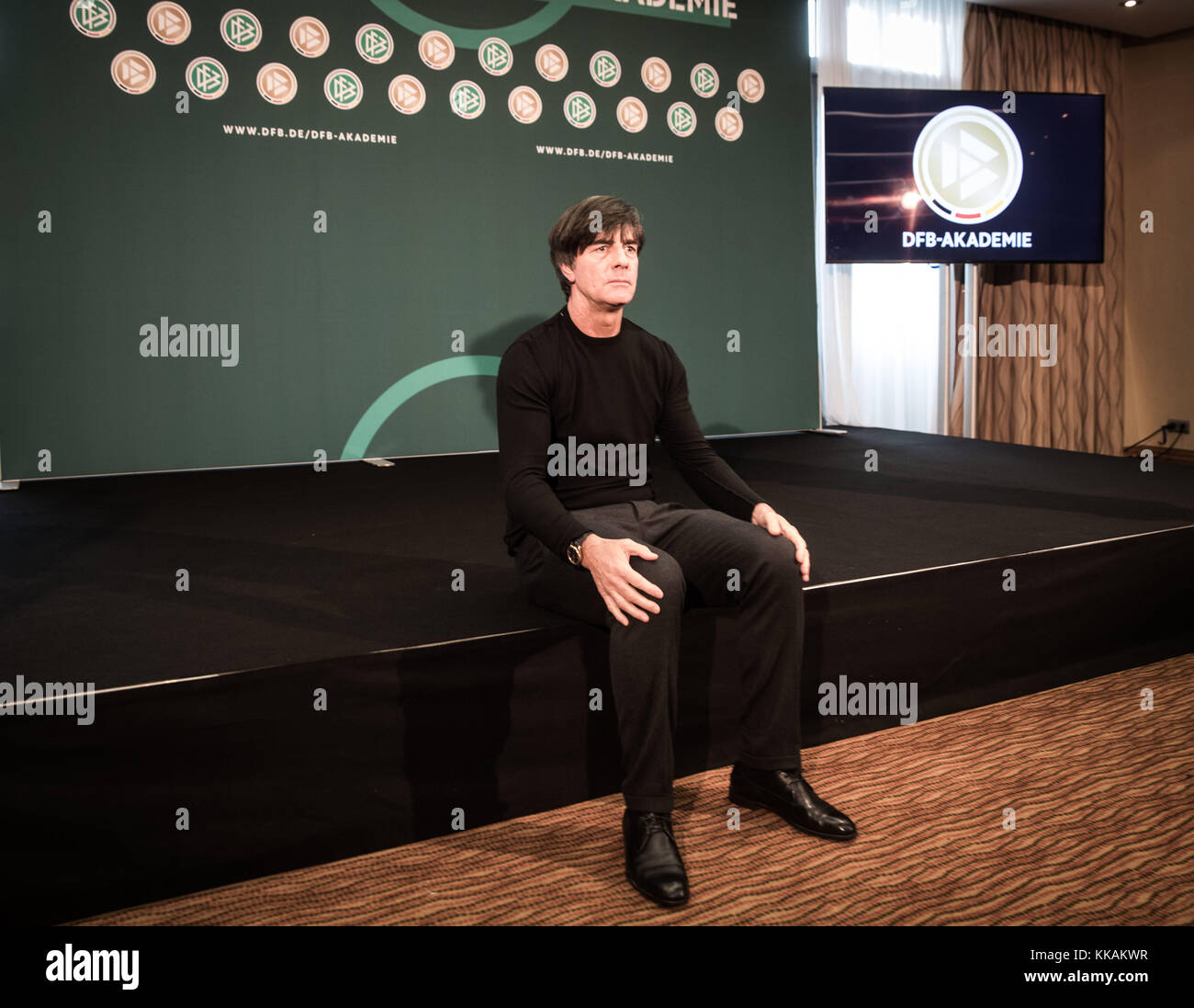 Frankfurt am Main, Germany. 30th Nov, 2017. Frankfurt am Main, Germany ...