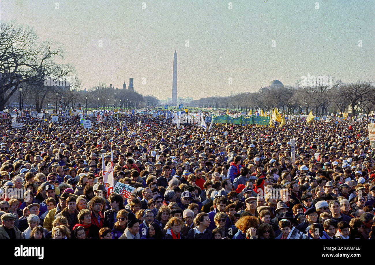 1987 nuclear forces treaty hi-res stock photography and images - Alamy