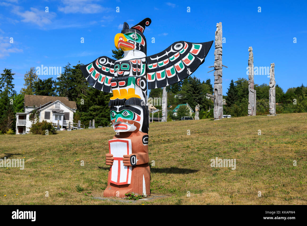 Namgis first nation hi-res stock photography and images - Alamy