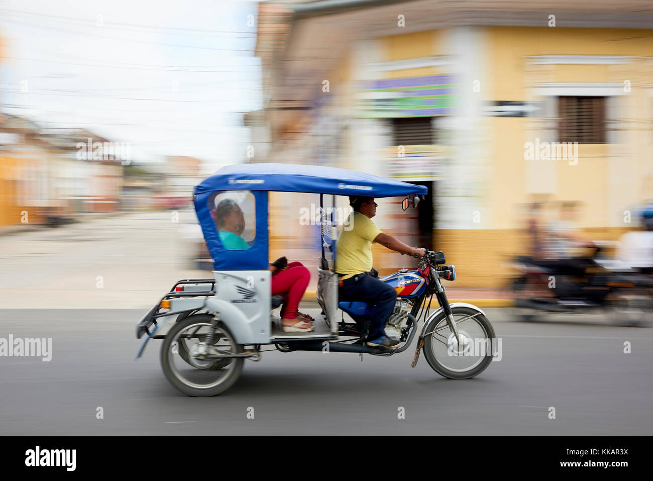 Mototaxi peru transport hi-res stock photography and images - Alamy