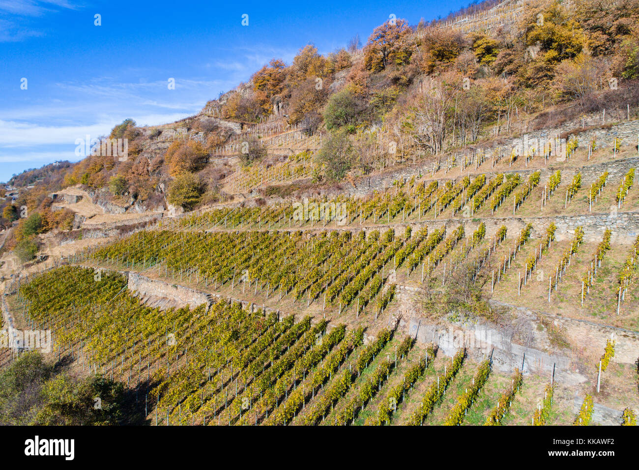 Red terracing hi-res stock photography and images - Alamy
