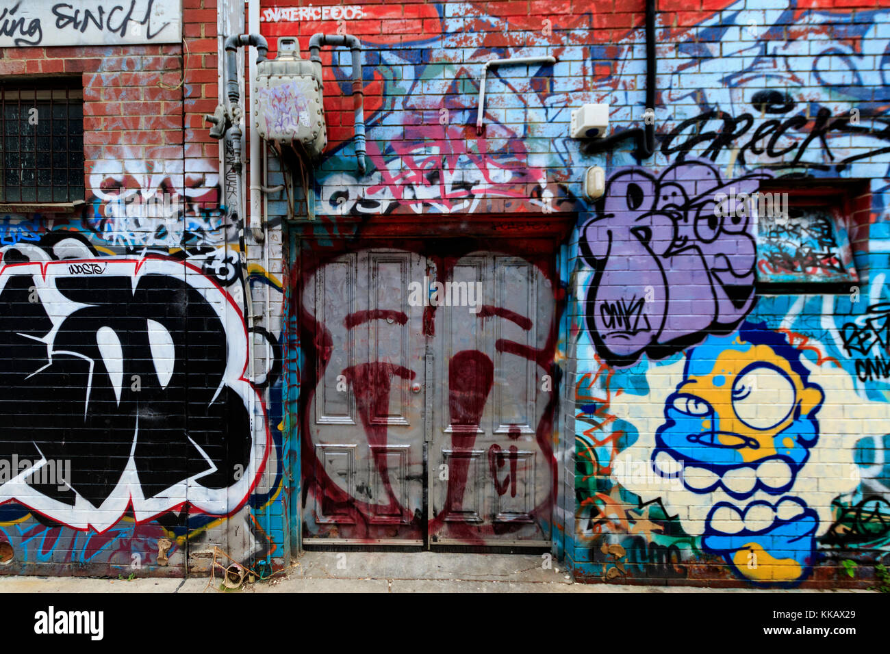 Australia, Melbourne, St Kilda, Victoria, graffiti, street art Stock ...