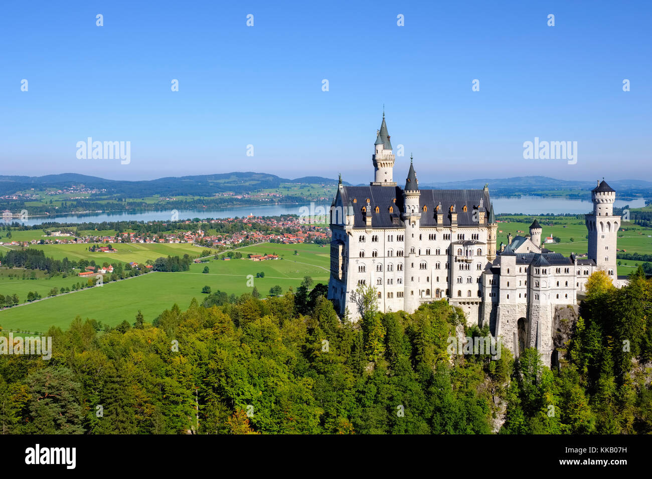 Neuschwanstein Castle, in the back Forggensee, Schwangau, Königswinkel ...