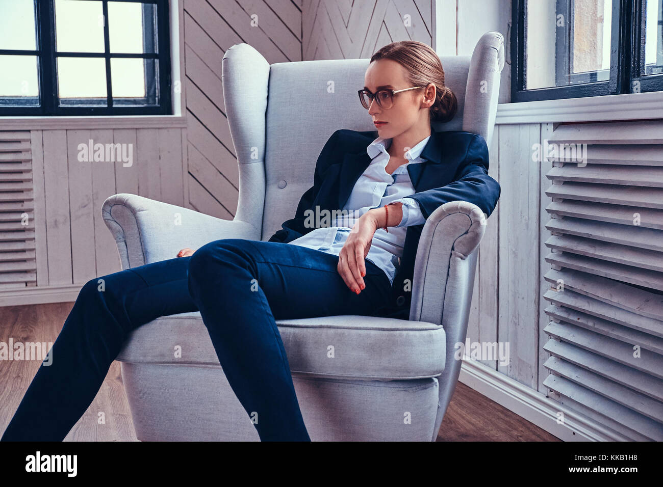 Fashionable cooperative business woman Stock Photo - Alamy