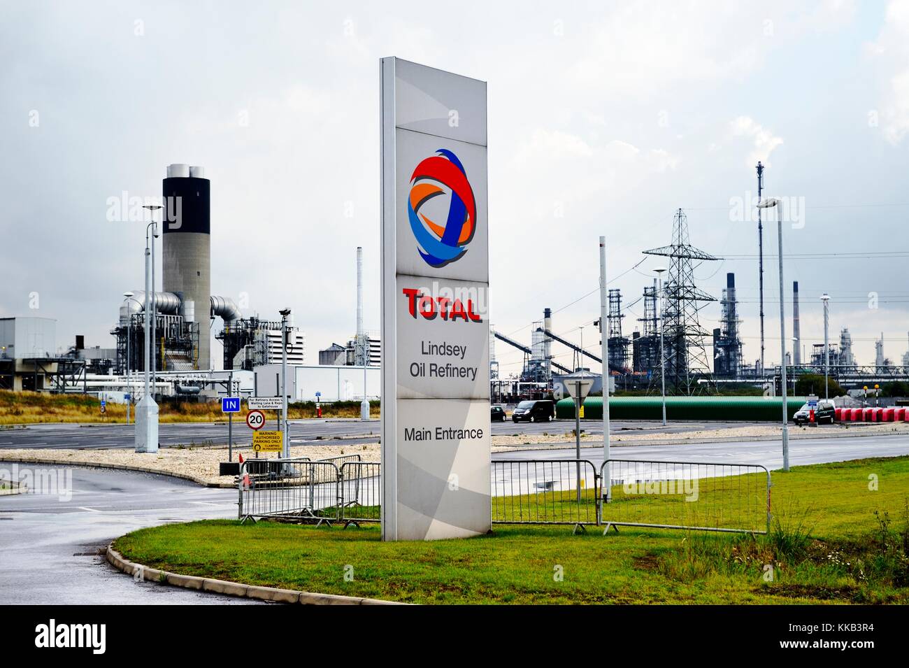 American crude oil company hi-res stock photography and images - Alamy