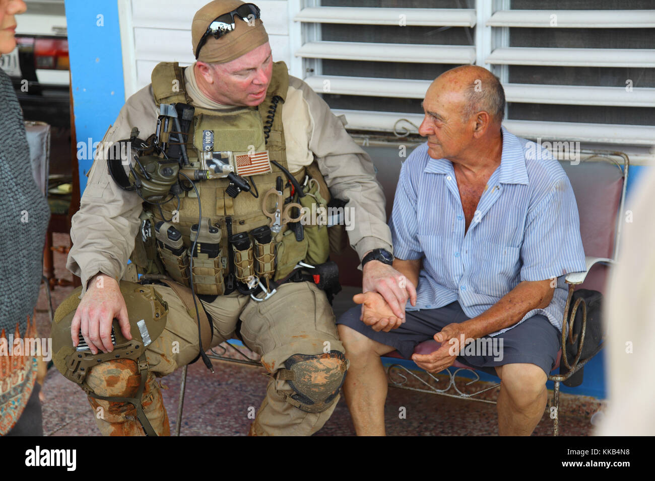 U.S. Customs and Border Protection agents help evacuate Puerto Rican ...