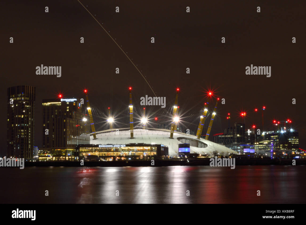 Night view across the river Thames towards the O2 Arena Stock Photo - Alamy