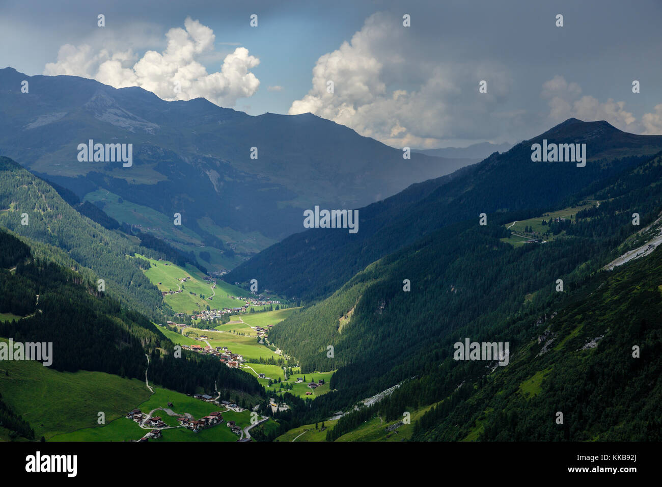 Austrian weather hi-res stock photography and images - Alamy