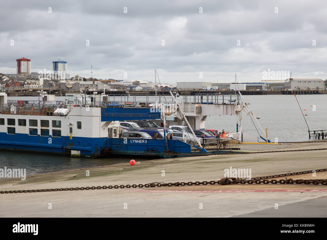 Torpoint Ferry is a chain ferry which travels from Torpoint across the ...